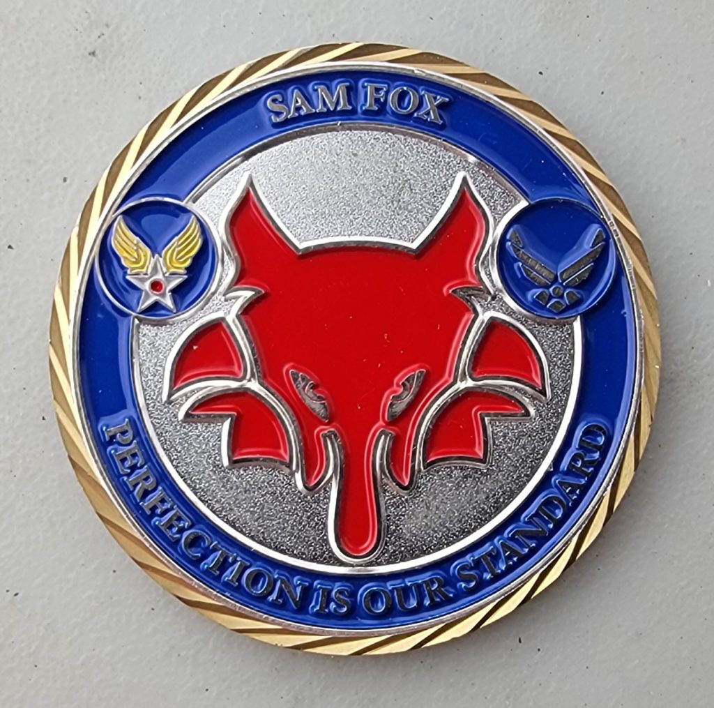 89th AIRLIFT WING – SAM FOX – Challenge Coin – challenge-coins.com